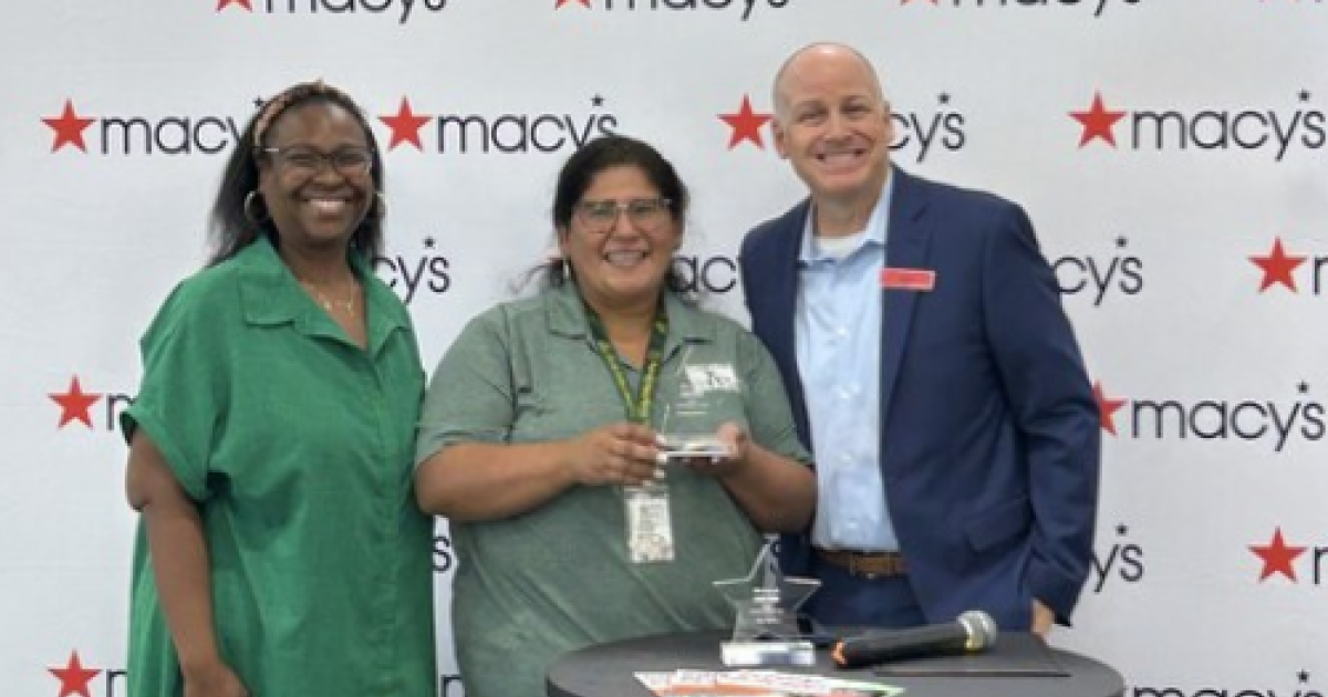 SUMMER GIVING: MACY'S, READING IS FUNDAMENTAL (RIF), AND THE NATIONAL ...